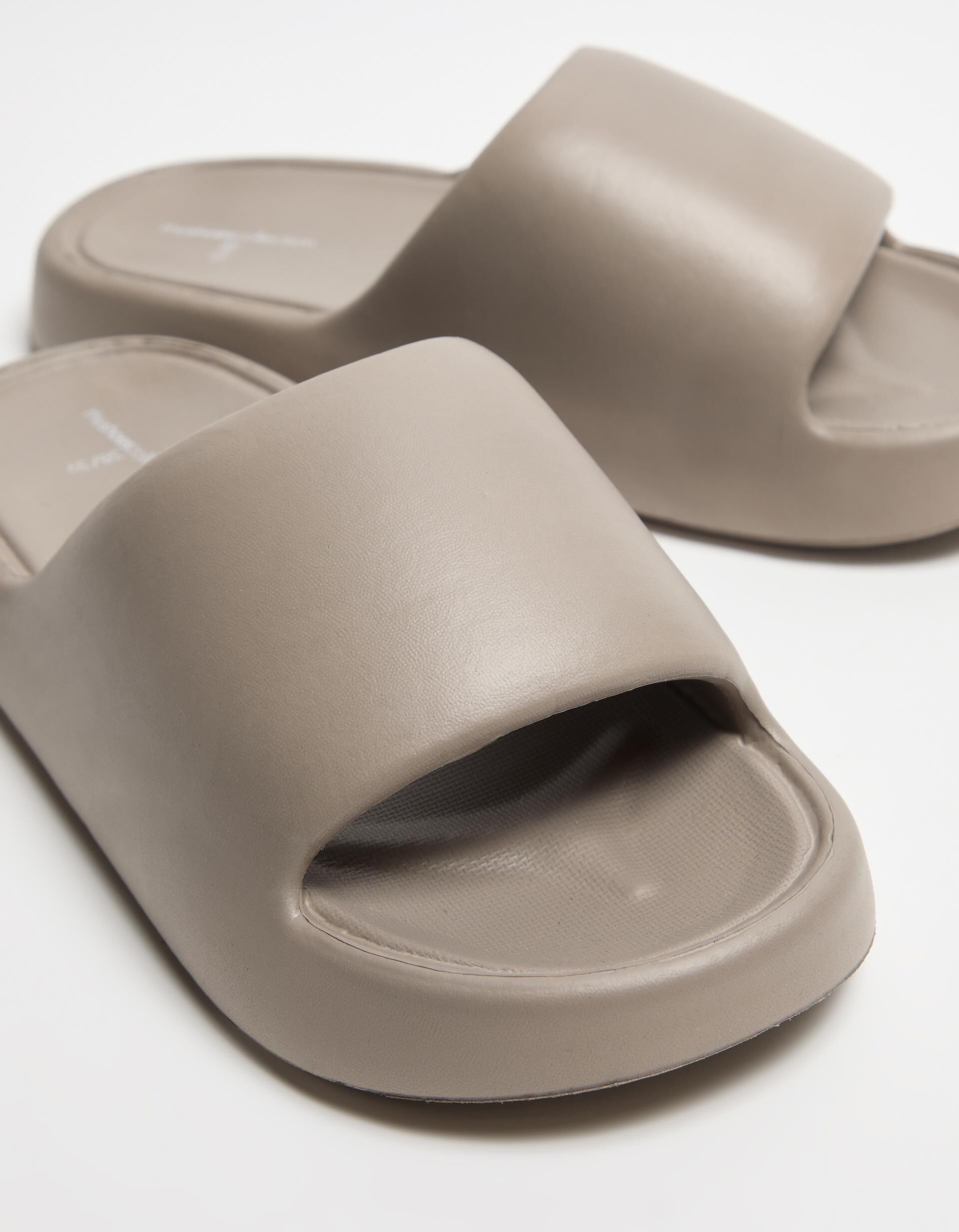 Chinelos de Borracha Plataforma, Mulher, Bege | MO Online